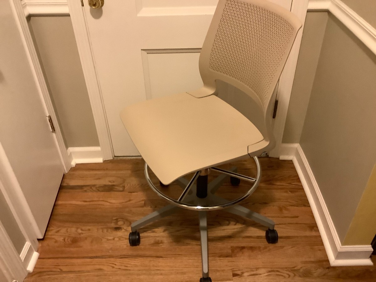 Sitonit Seating Lumin | Cabinets Matttroy