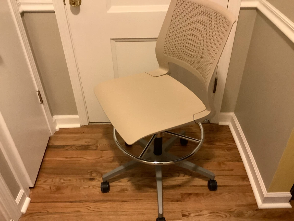 Sitonit Seating Lumin | Cabinets Matttroy