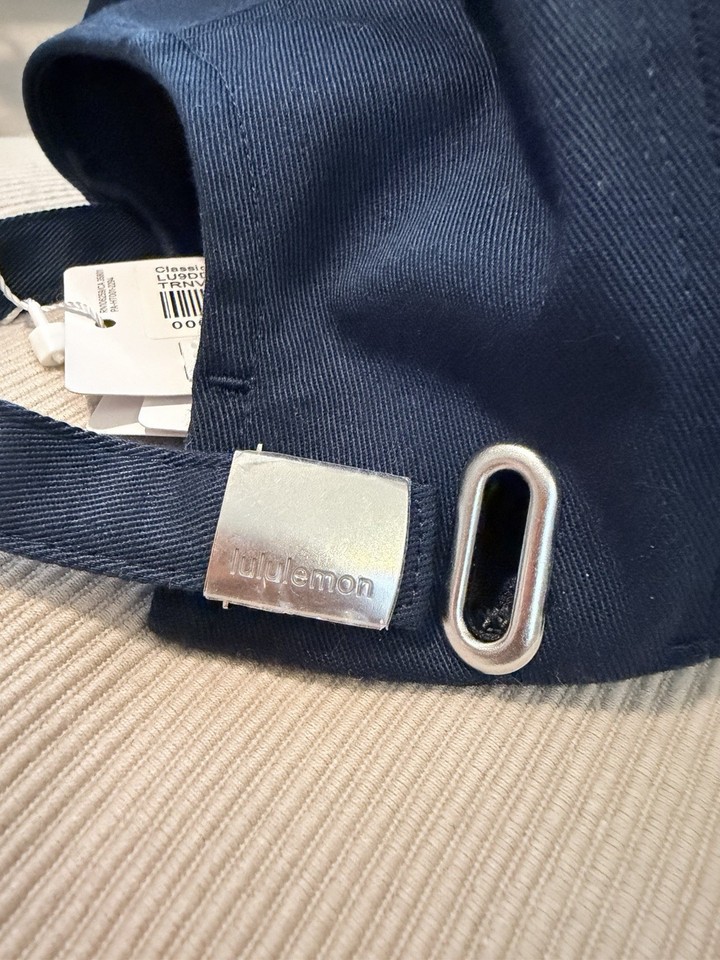 NEW Lululemon Classic Unisex Ball Cap Structured Navy Blue With Gold S ...