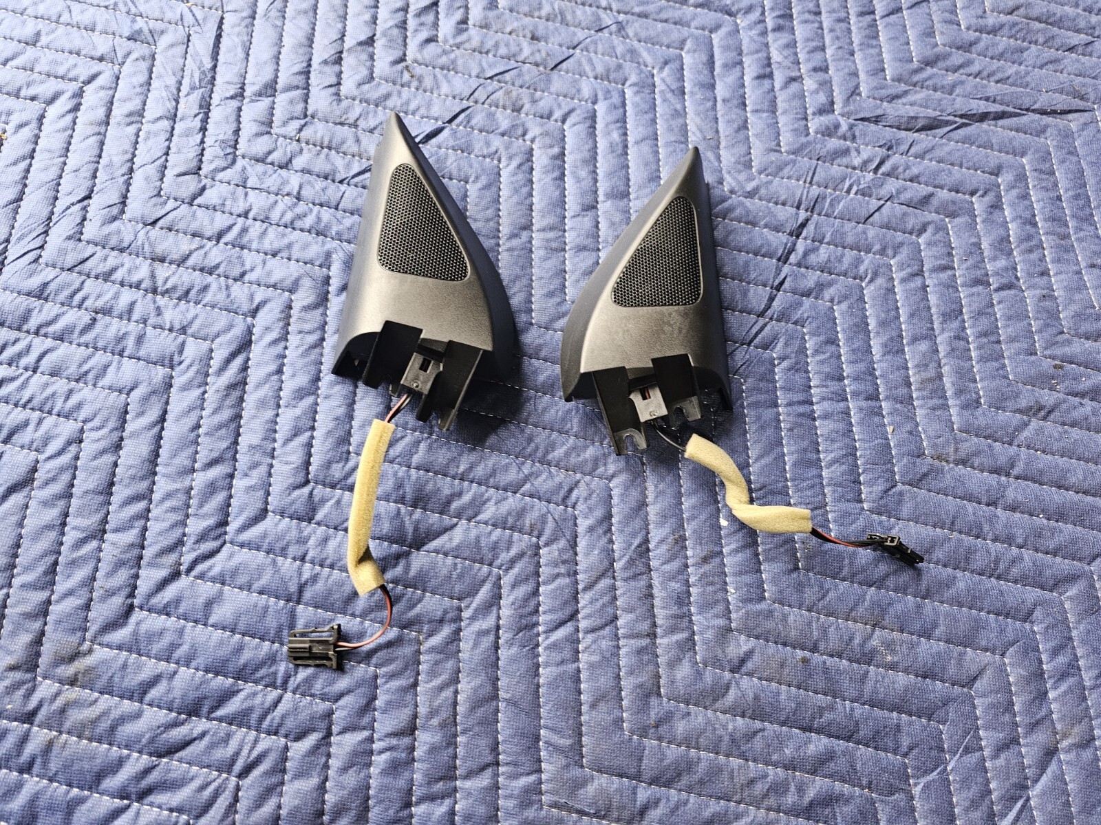 2x Volkswagen Passat B6 Door Tweeters Speaker Front left Right ...