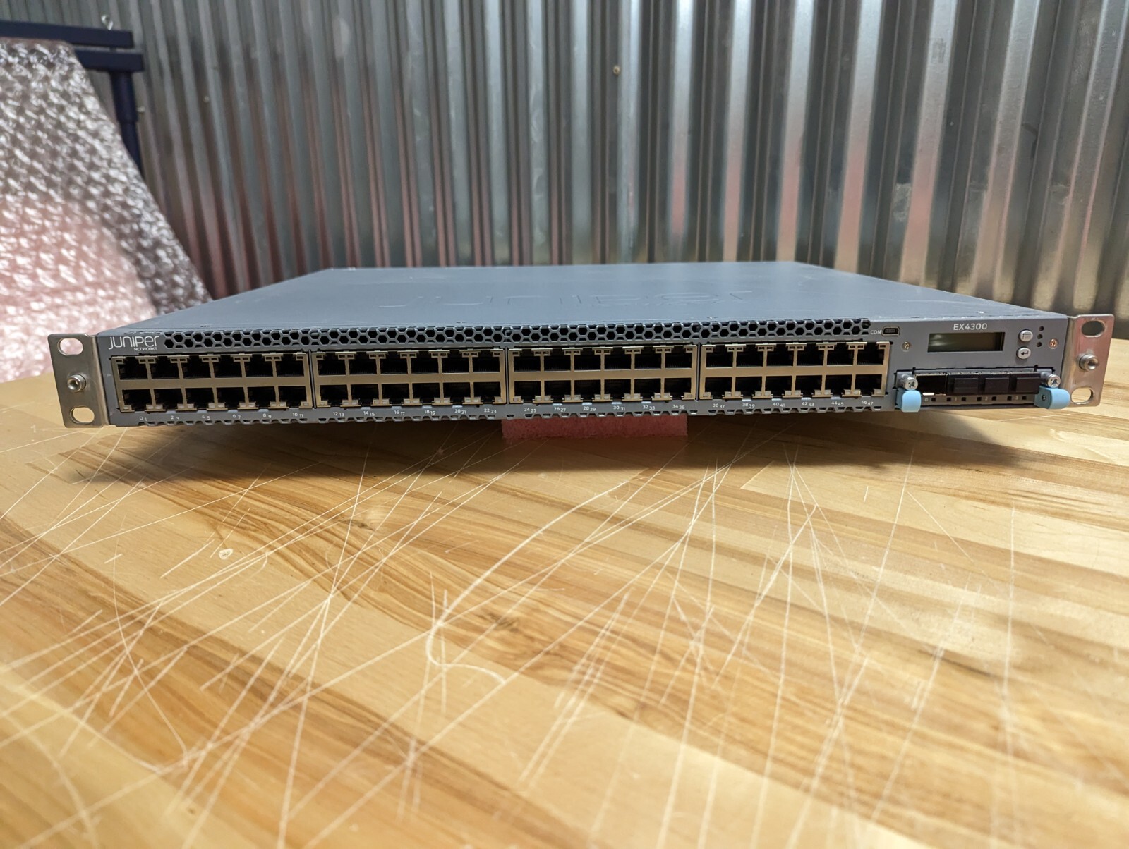 Juniper EX4300 48-Port w/ 4x10G Uplink Module (EX4300-48P) EX4300-48T ...