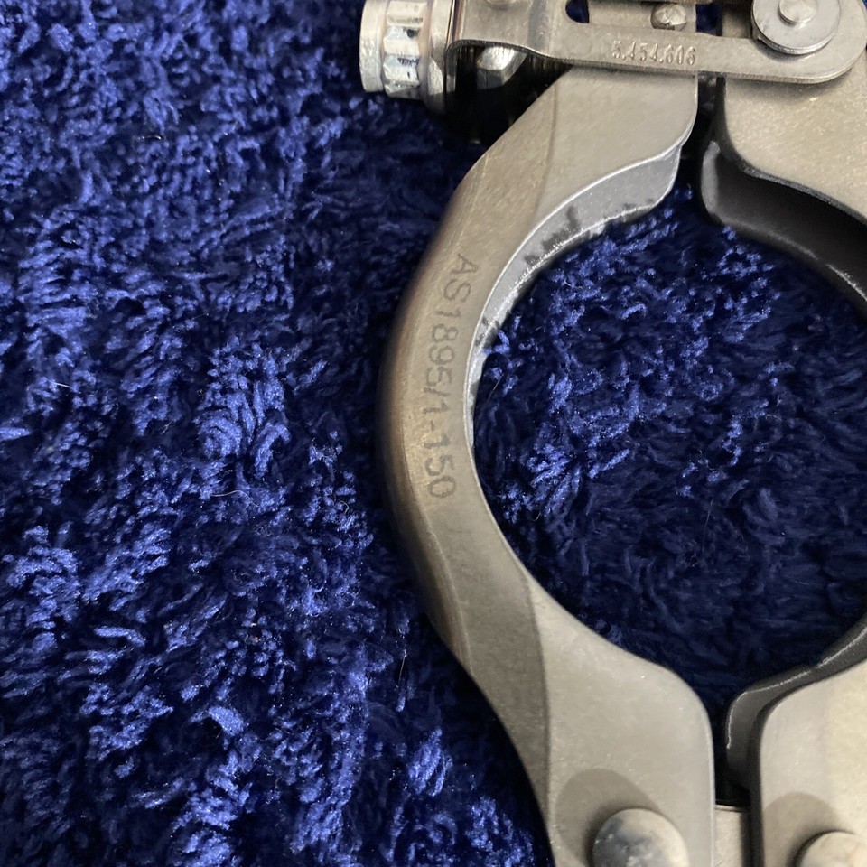 VOSS Aerospace Standard VR1006-150 Crescent Steel Rigid Coupling, Clamp ...