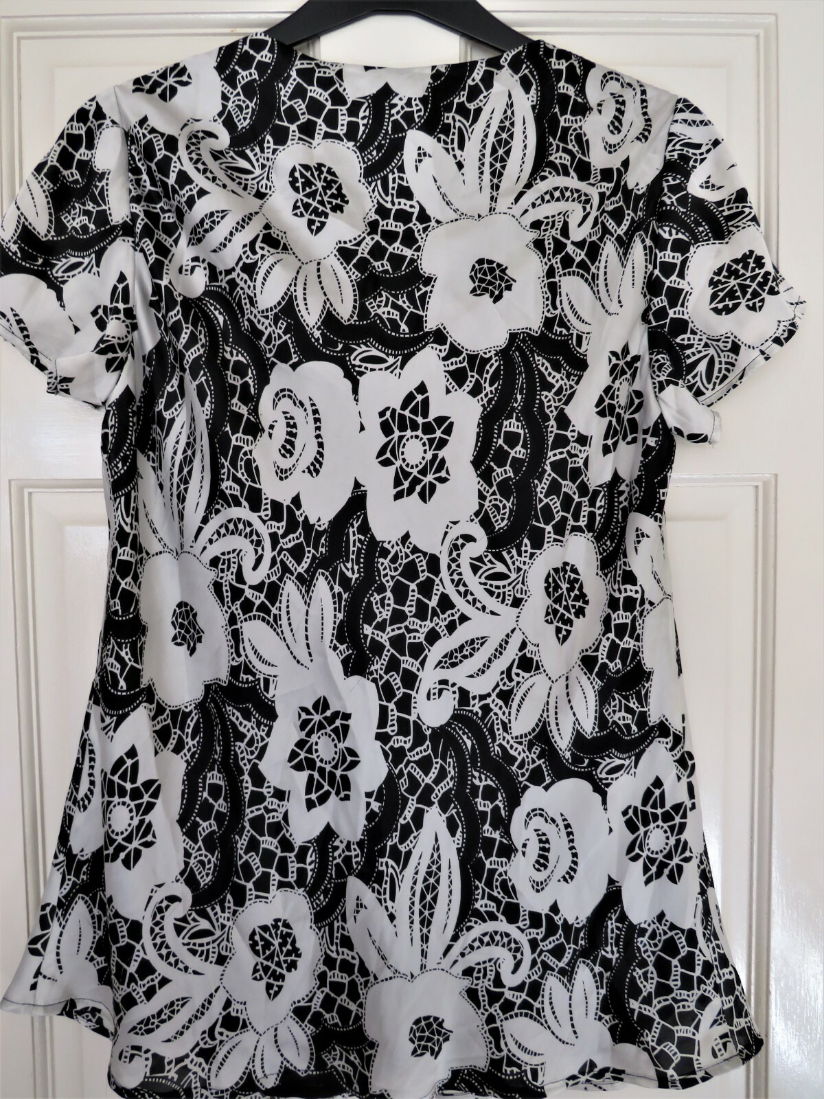 BNWT - Ann Harvey Top Size 16 - TICKET PRICE £50.00 - please read fault ...