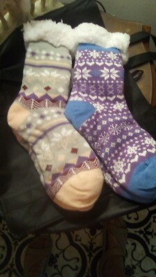 New Compass Sherpa Lined Socks one size non slip Two pair winter ...