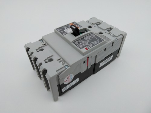 Fuji Electric BW125RAGU-3P125 Circuit Breaker Thermal Magnetic 3P, 125A ...