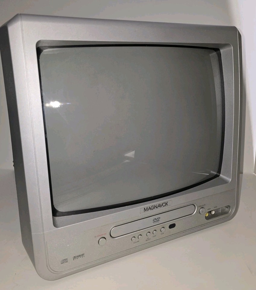 Magnavox 13" CRT Color TV DVD Player Combo MWC13D6 Gaming NO REMOTE ...