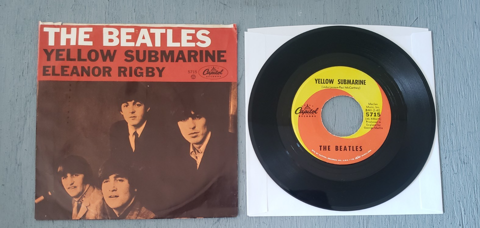 BEATLES Yellow Submarine / Eleanor Rigby 7" w/PS 45 RPM VG+ RECORD ...
