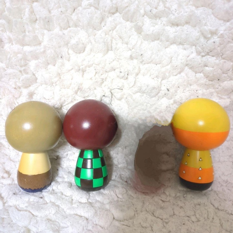 Demon Slayer Kimetsu no Yaiba Usaburo Kokeshi Set Tanjiro Zenitsu 3pcs ...