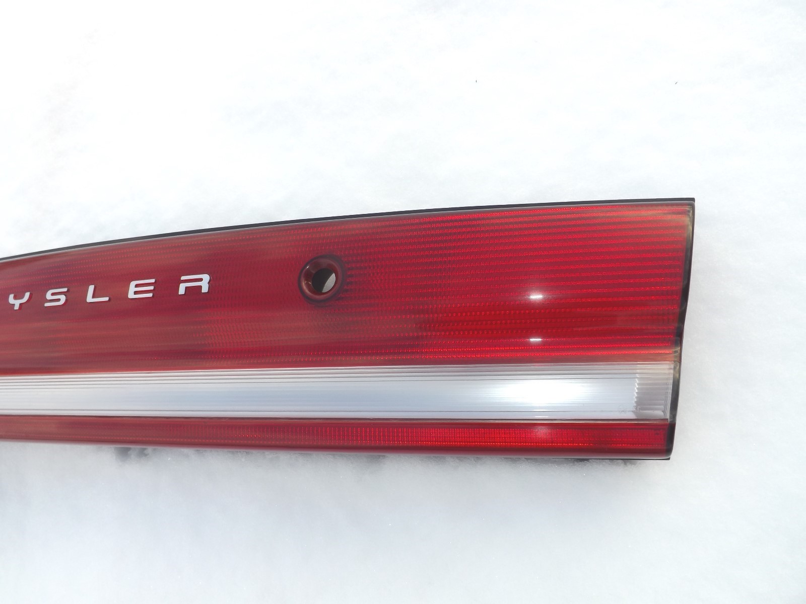 1993-1997 Chrysler Concorde rear taillight red light reflector filler ...