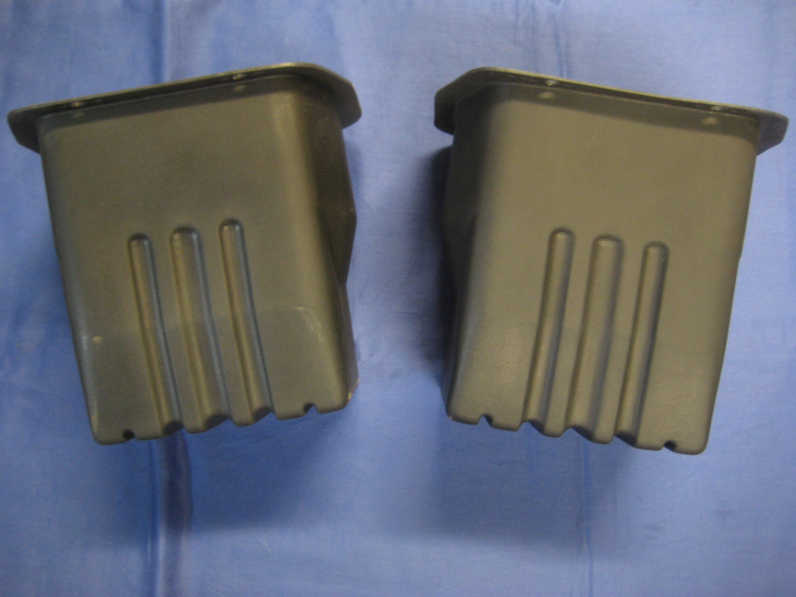 MG NEW PAIR MGB 6 VOLT PLASTIC BATTERY BOX BIN LINERS MGC GAC4096X WALL ...