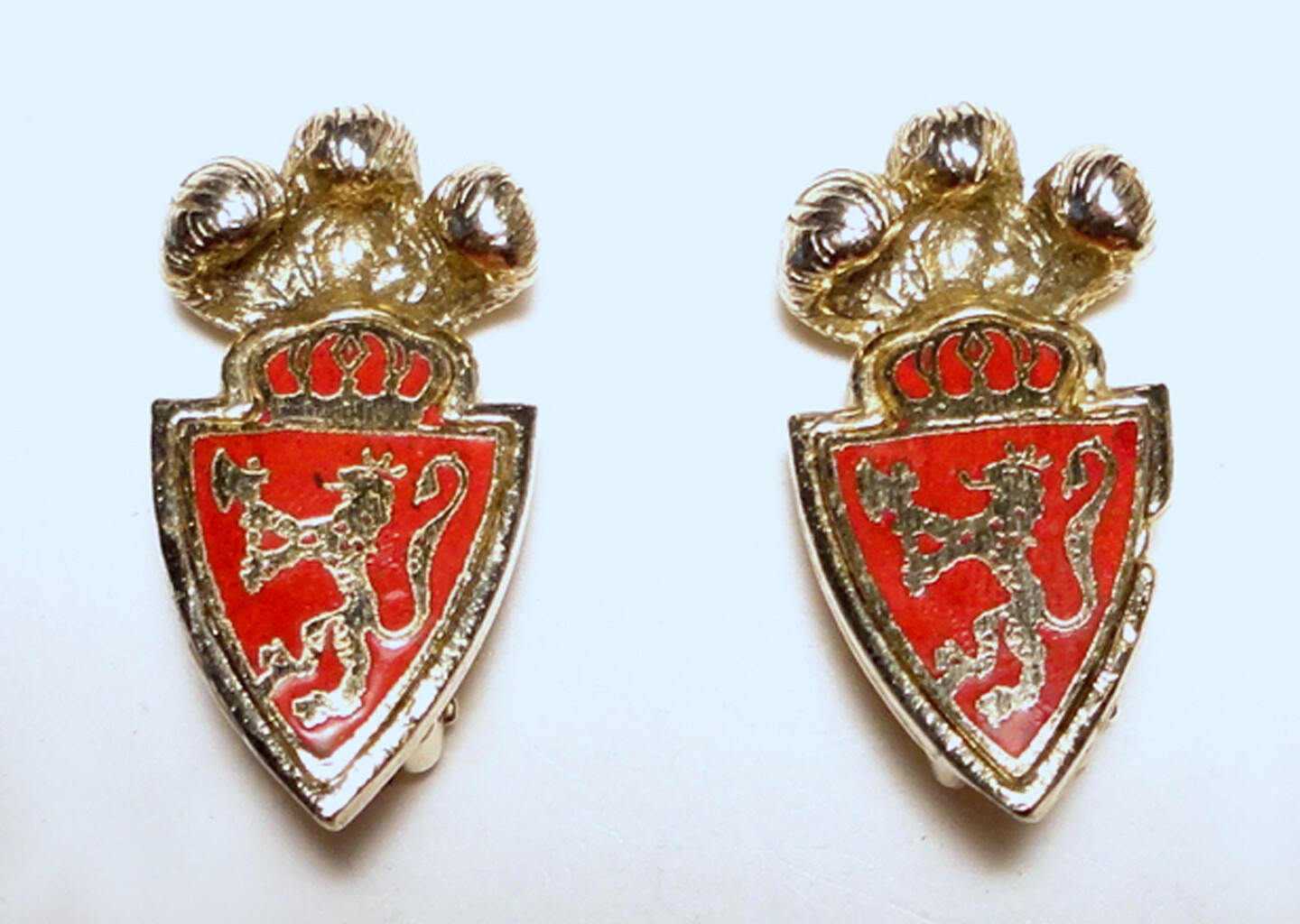 Vintage CORO Red Shield/LION/Crown ENAMEL Gold Tone E… - Gem