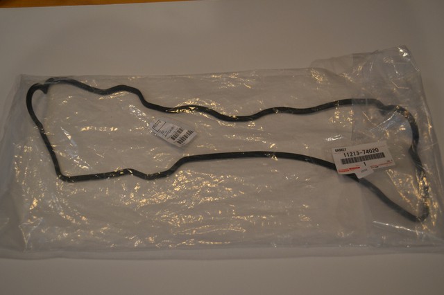 Toyota Genuine Valve Cover Gasket 11213-74020 1121374020 for sale ...