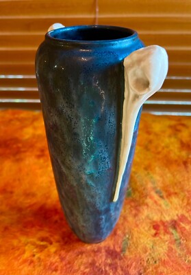 RICHARD FREIWALD ART POTTERY - 12 x 7 RARE IBIS SKULL AMPHORA ...
