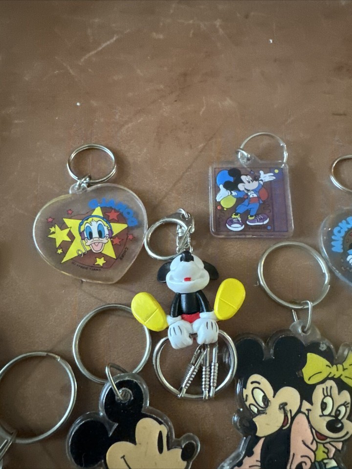 VTG Walt Disney World Mickey Mouse Keychains Donald Duck & More | eBay