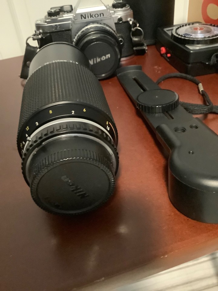 HUGE LOT OF PROFESSIONAL VINTAGE CAMERAS AND ACCESSORIES NIKON, PENTAX ...
