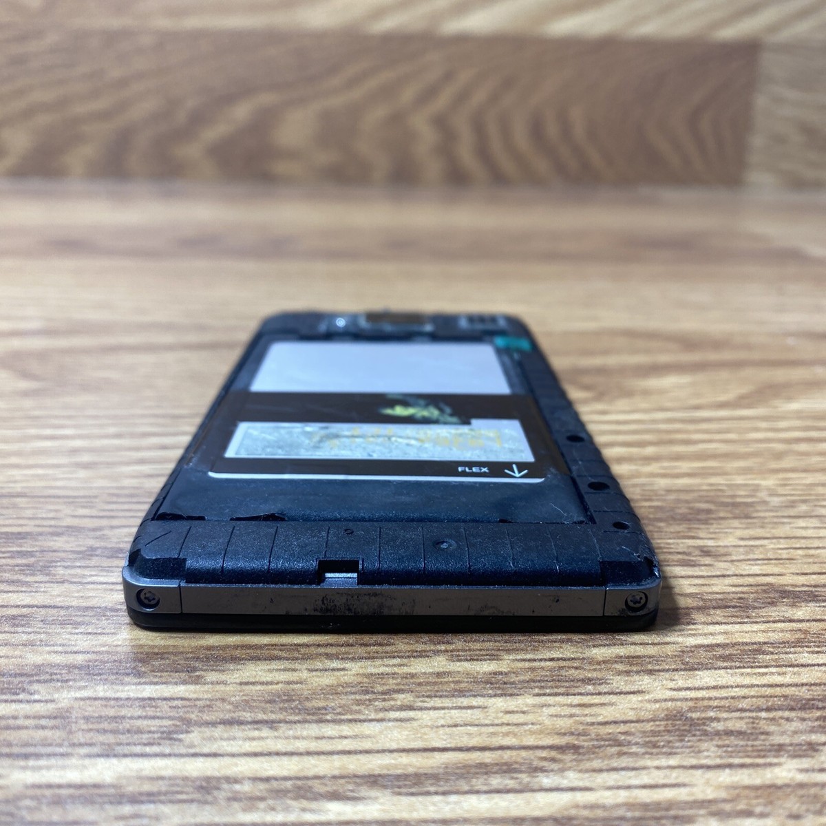 Xt912 Maxx Rome Cracking Open The Motorola Droid Razr Maxx