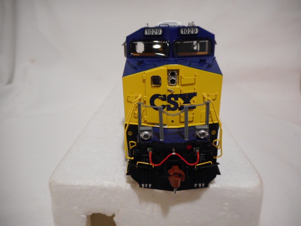 ScaleTrains SXT40505 HO Scale CSX ET44AH #1029 - DCC/SND | eBay