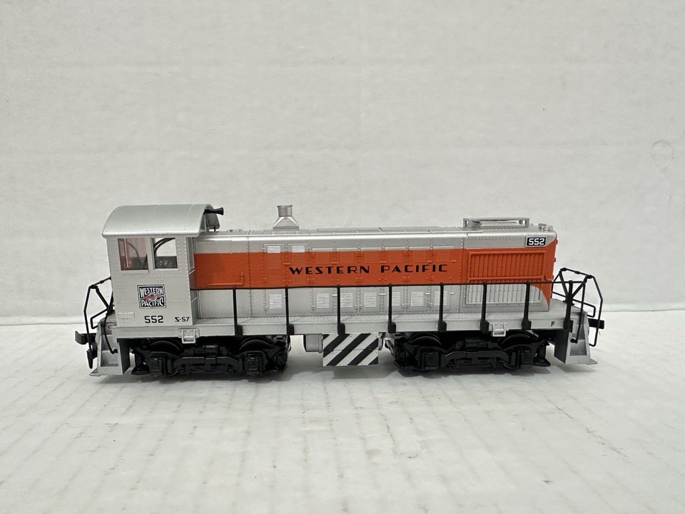 Atlas 8711 HO Scale Western Pacific Alco S-2 Diesel Locomotive #552 | eBay