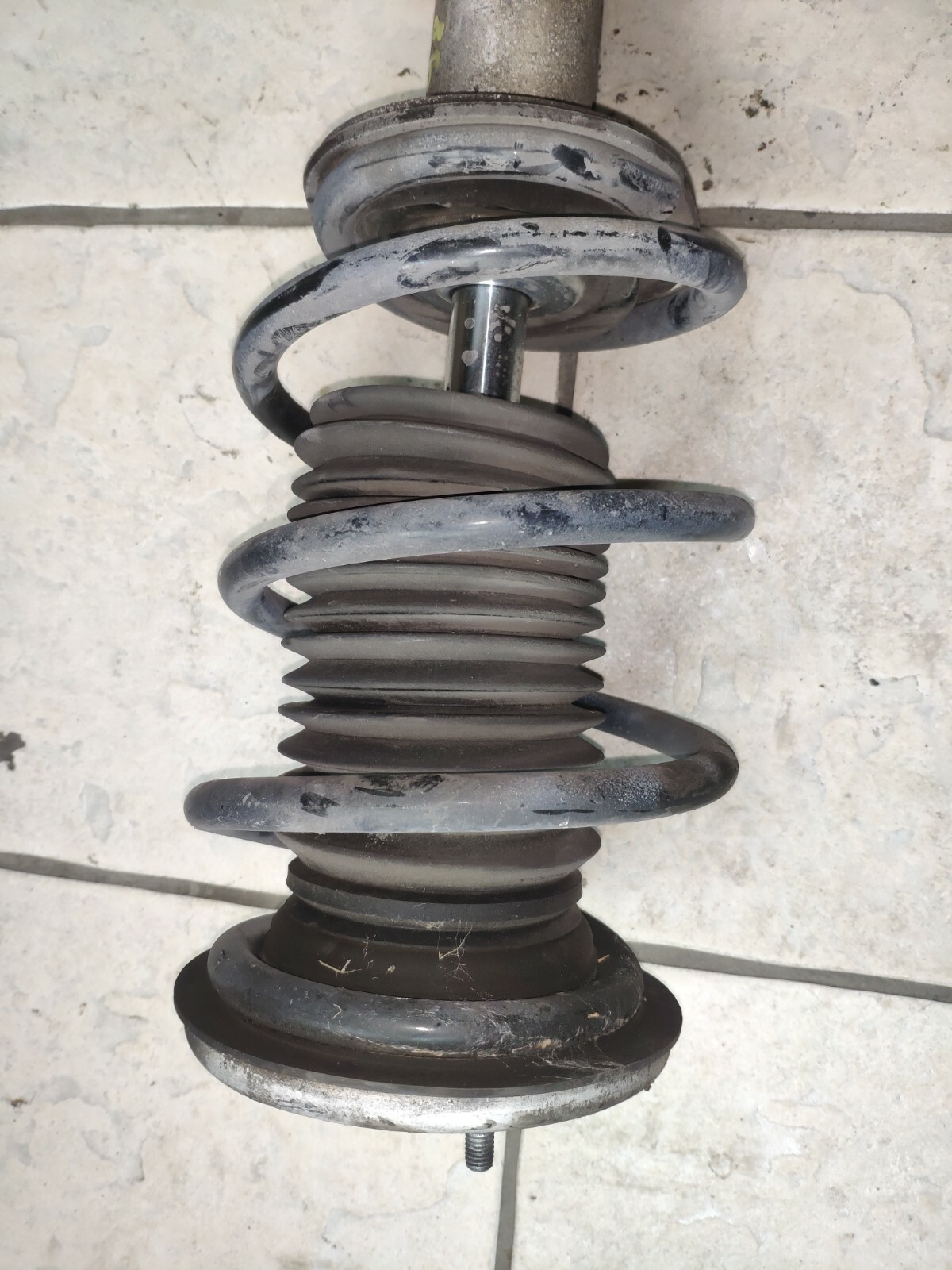 1998 BMW 540 E39 FRONT LEFT Shock Strut 1093645 | eBay