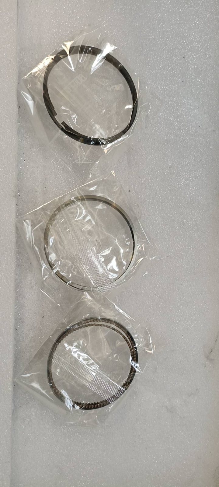 Piston Rings for Nissan Cube Juke Micra NV200 Qashqai Tiida 1.6 Hybrid ...