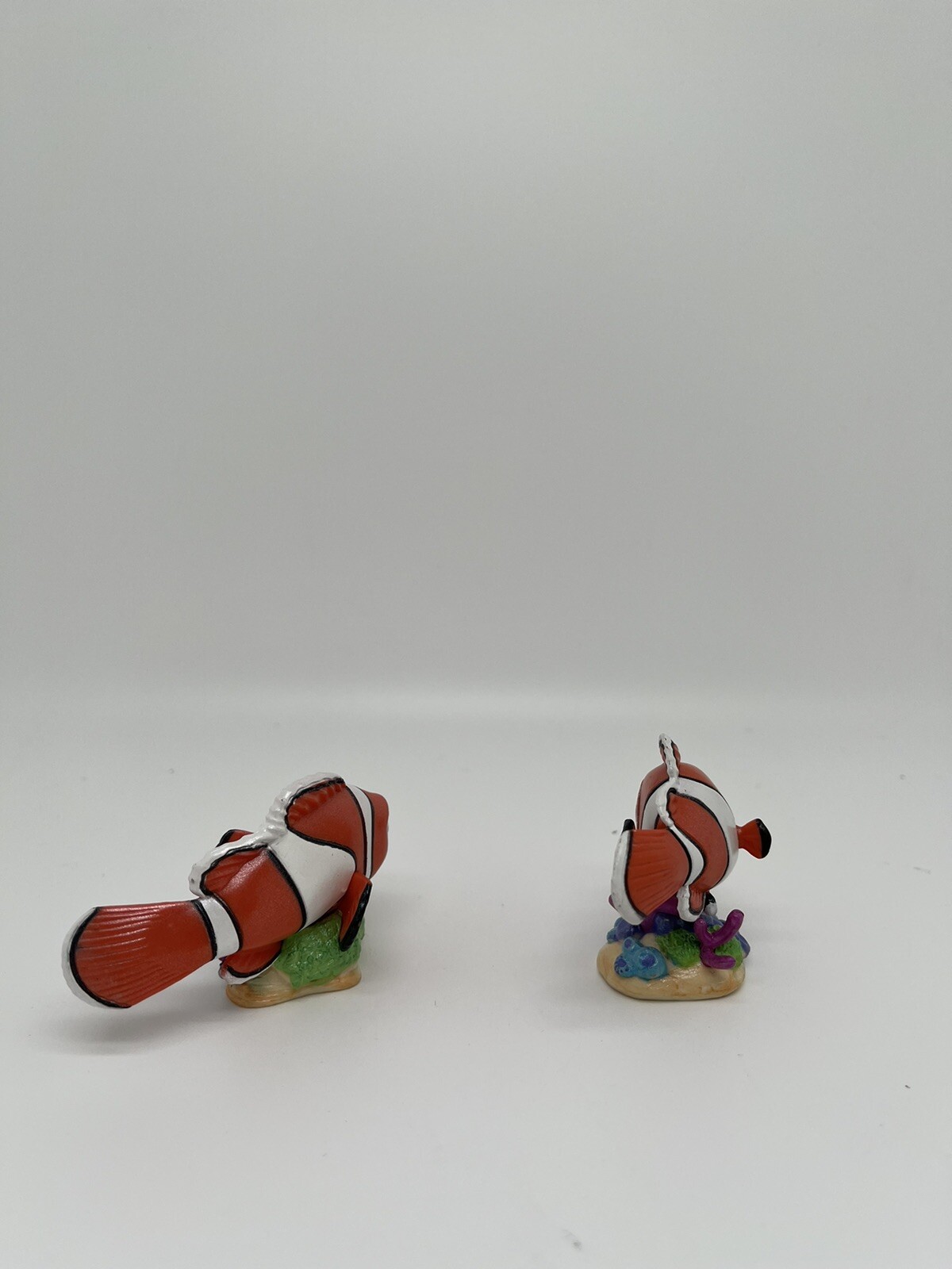 2" Disney Pixar Finding Nemo Clown Fish on Sea Anemone Figures / Cake ...
