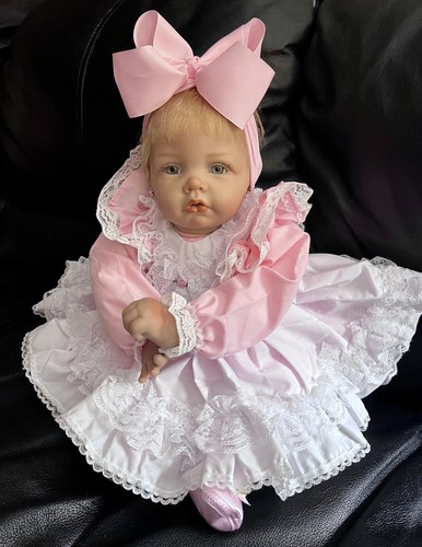 ASHTON DRAKE So Truly Real BABY Doll ‘’JESUS LOVES ME’’ By ELLY KNOOPS ...