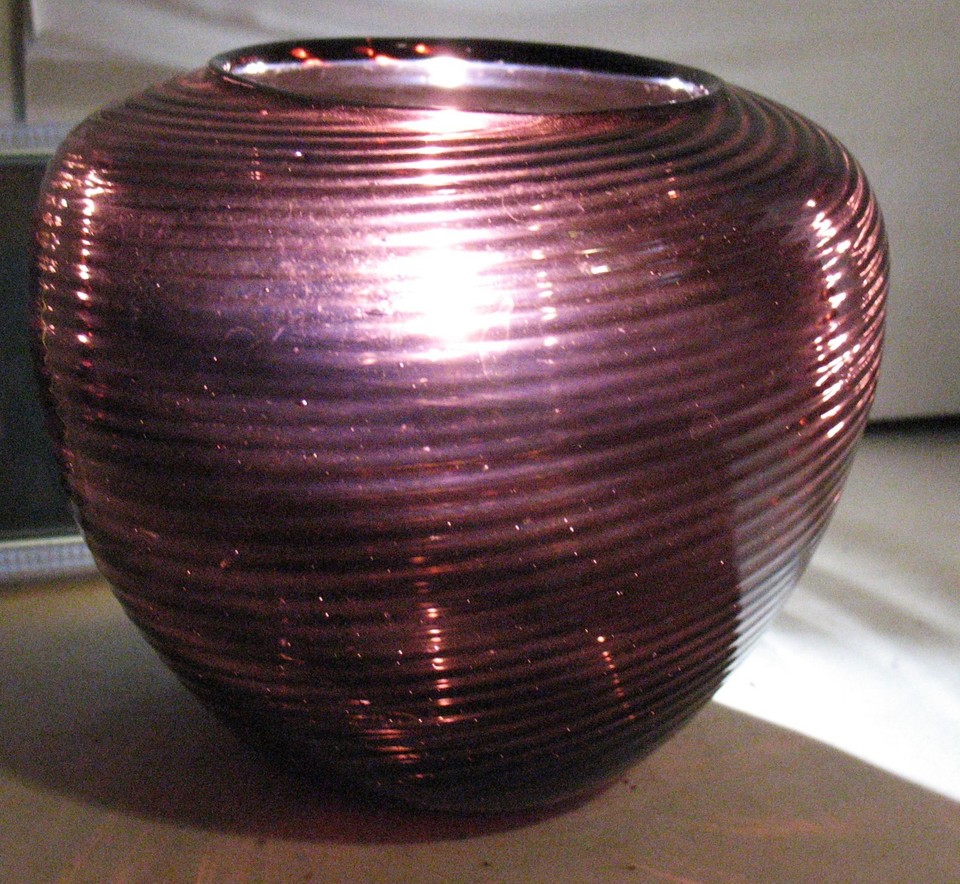 Vtg 5" Hand Blown Amythyst Glass Vase Rose Bowl in Swirl Pattern w Open ...