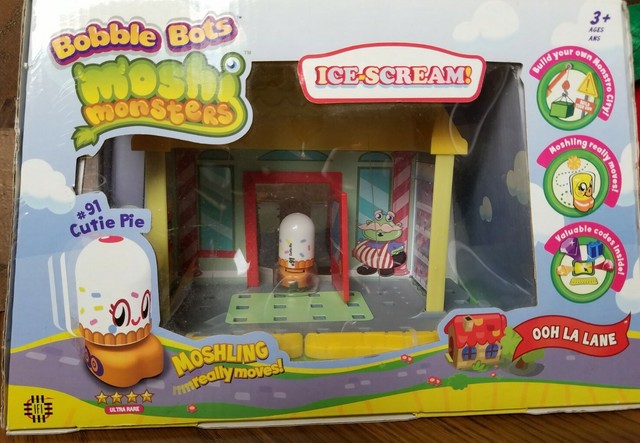 Moshi Monsters Bobble Bots Ice Scream With Cutie Pie Playset 500 Rox ...