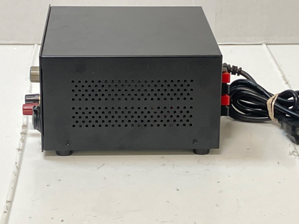 MFJ MFJ-4245MV Switching Power Supply 45A 15VDC Max, 120/240VAC Supply ...