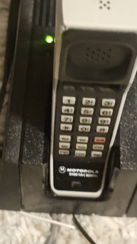 VINTAGE CELL PHONE MOTOROLA 1980's Brick Phone OG | eBay