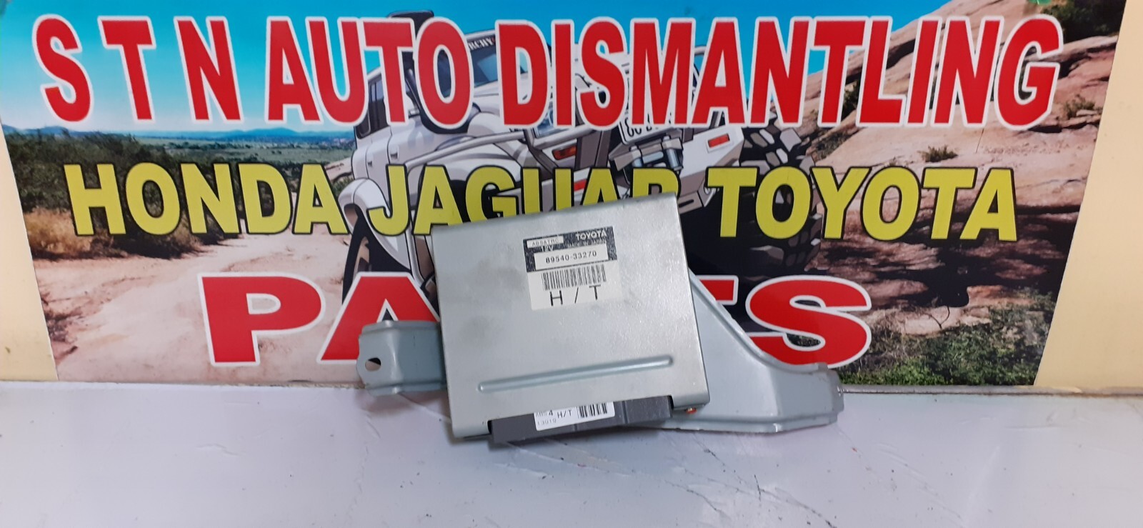 2000-2001 LEXUS ES300 ABS TRACTION CONTROL MODULE(BOX#7) | eBay