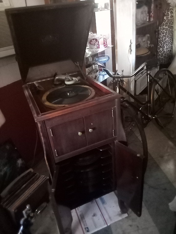 Vintage1904 Victoria Record Player | eBay