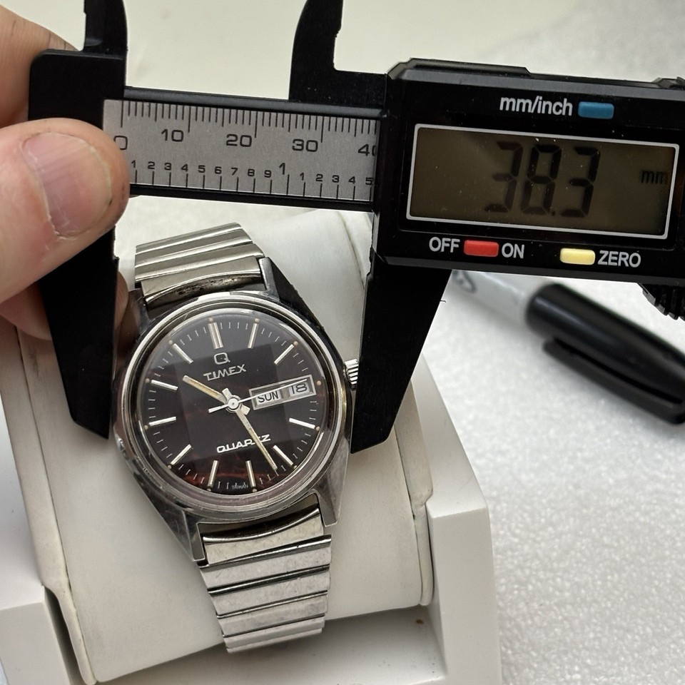 1978 Timex Pulp Fiction Vincent Vega Q Quartz Men's Vintage Watch Red ...