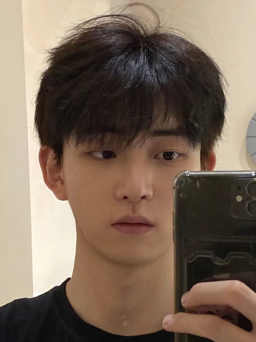 Cute Ulzzang Boys Selfie