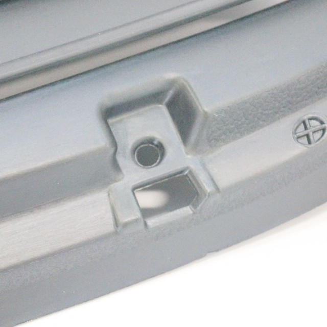 MERCEDES E Class W212 Front Right Lower Mesh Grill Cover A2128852823 ...