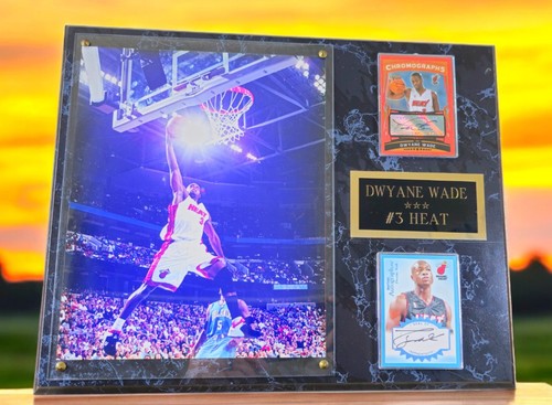 Dwayne Wade 2003-04 Fleer Skybox Auto Rookie Card 063/200 ...