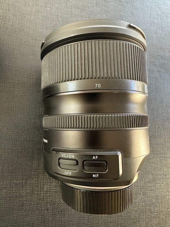 Nikon D810 with four lenses, flash, batteries, charger, etc. Great kit ...