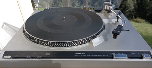Vintage Technics SL-210 Manual Turntable Record Player In Original Box ...