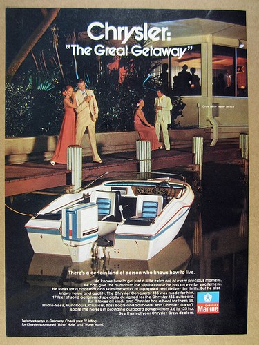 1975 Chrysler Conqueror 135 Boat & Outboard color photo vintage print ...