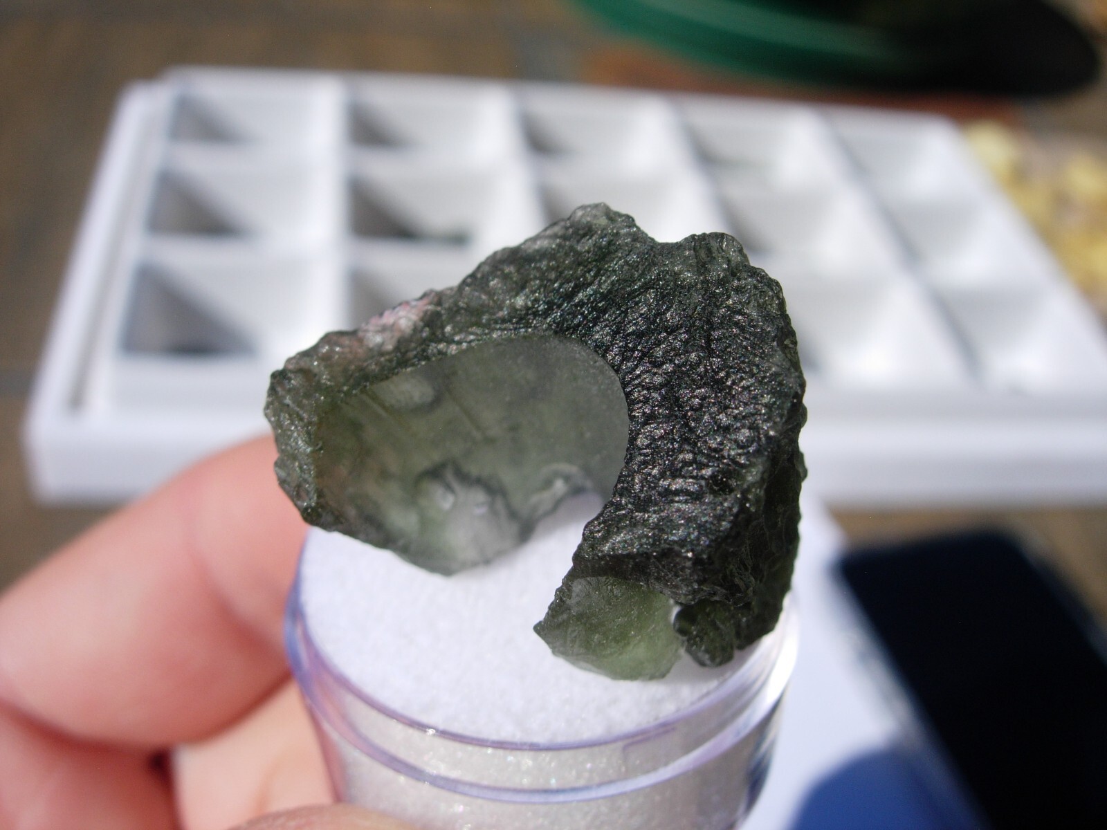 33.4 carats 23x19x17mm MOLDAVITE from Czech Republic Meteorite impact ...