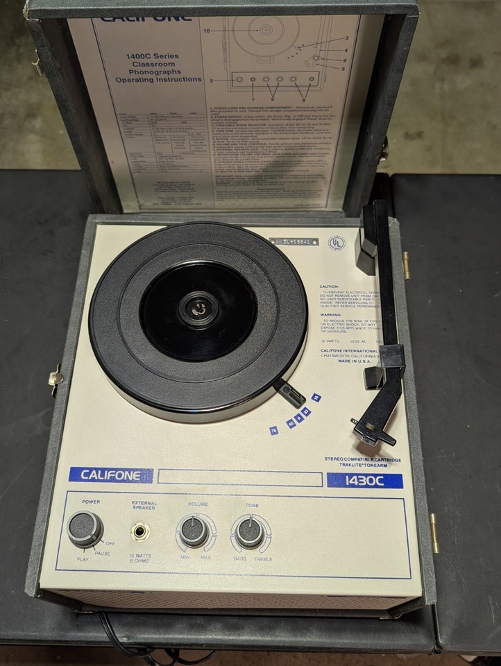 Vintage CALIFONE 1430C Portable Record Player/Turntable/Phonograph w ...