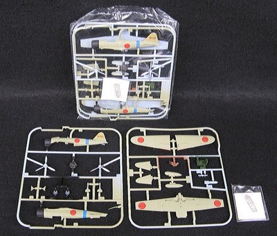TWO (2) 1/100 Flying Aces Models MITSUBISHI A6M ZERO Version 3 BAGGED ...