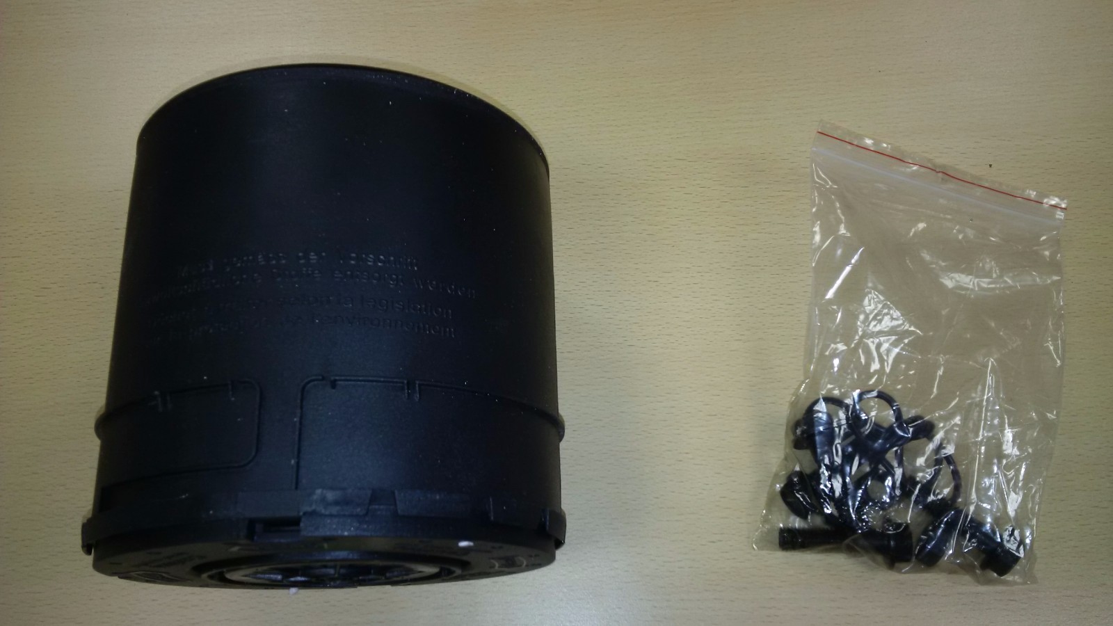 VOLVO 20773824 - Air filter cross reference