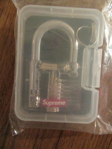 Supreme Transparent Lock Clear SS20 Supreme New York 2020 SS20A35 Brand ...