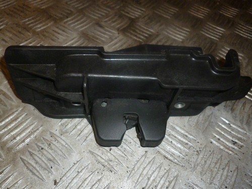 CITREON C2 VTS 1.6 16V 06 3DR TAILGATE CENTRAL LOCKING CATCH 9652301980 ...