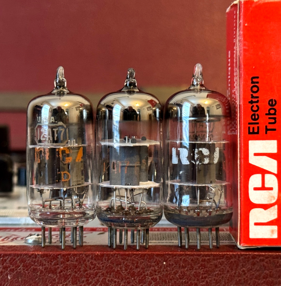 Three Vintage RCA 12AT7 / ECC81 Preamp Vacuum Tubes. All Test 100% NOS ...