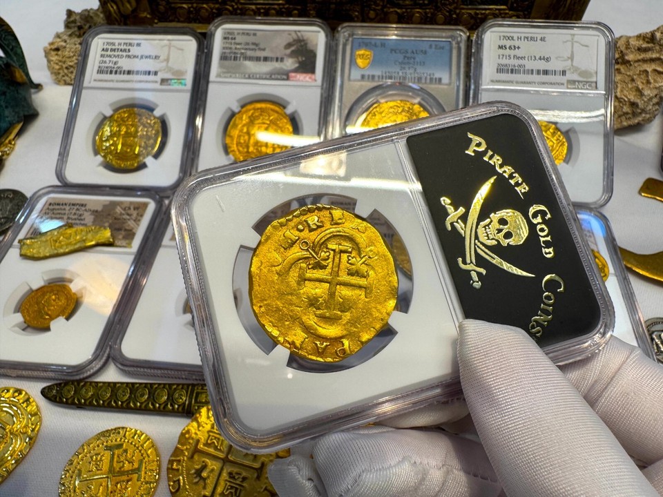 SPAIN MADRID *RARE* 1631-37 "BRUTE" 8 ESCUDOS NGC 55 PIRATE GOLD COINS ...
