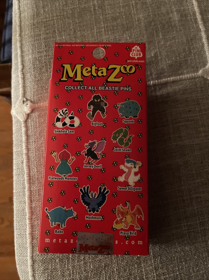 Mothman Pin + Promo Card Set METAZOO PINCLUB 1st Edition - Shipped ...