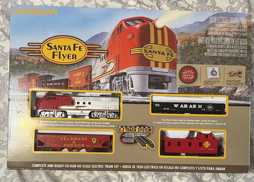 Used Bachmann Santa Fe Flyer HO Ready-to-Run Electric Train Set w/ EZ ...