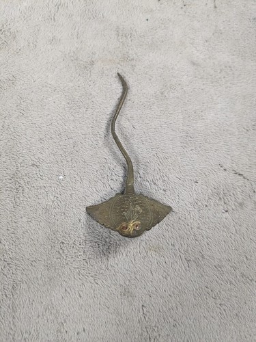 Vintage Small Brass Stingray Fish Shaped Figure | eBay